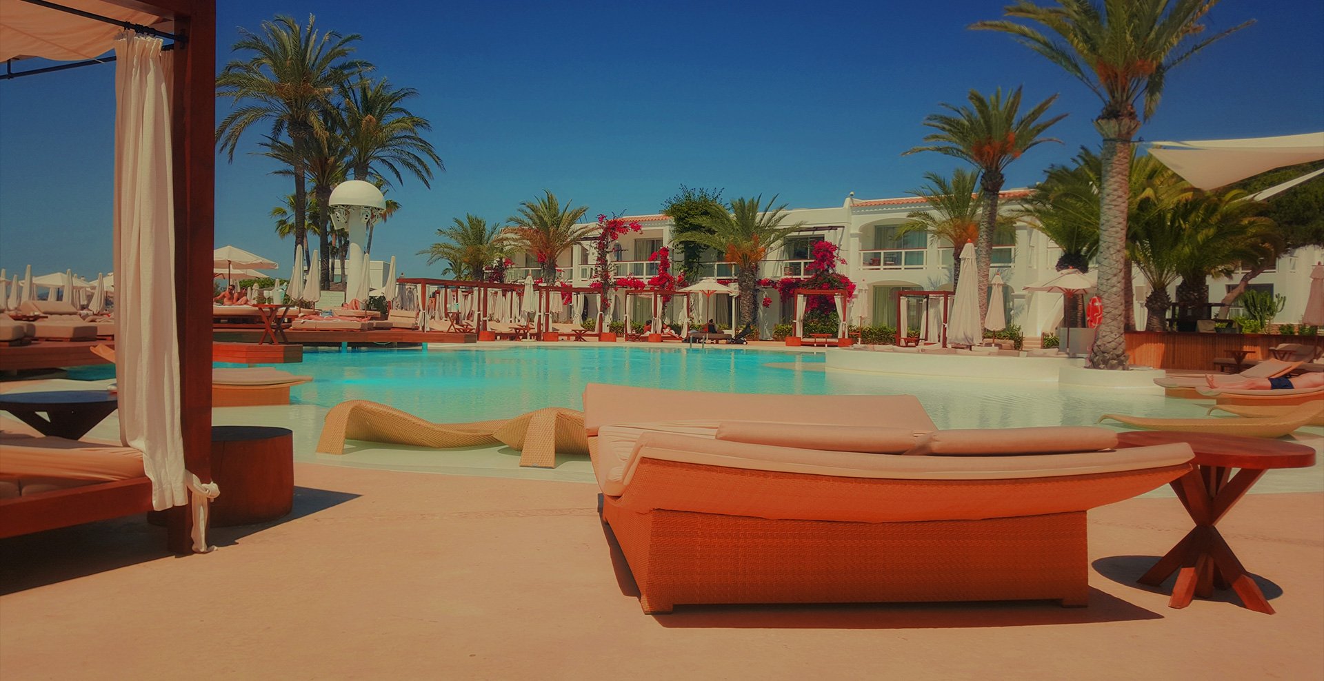 Home 1 - Al Ashkara Beach Resort